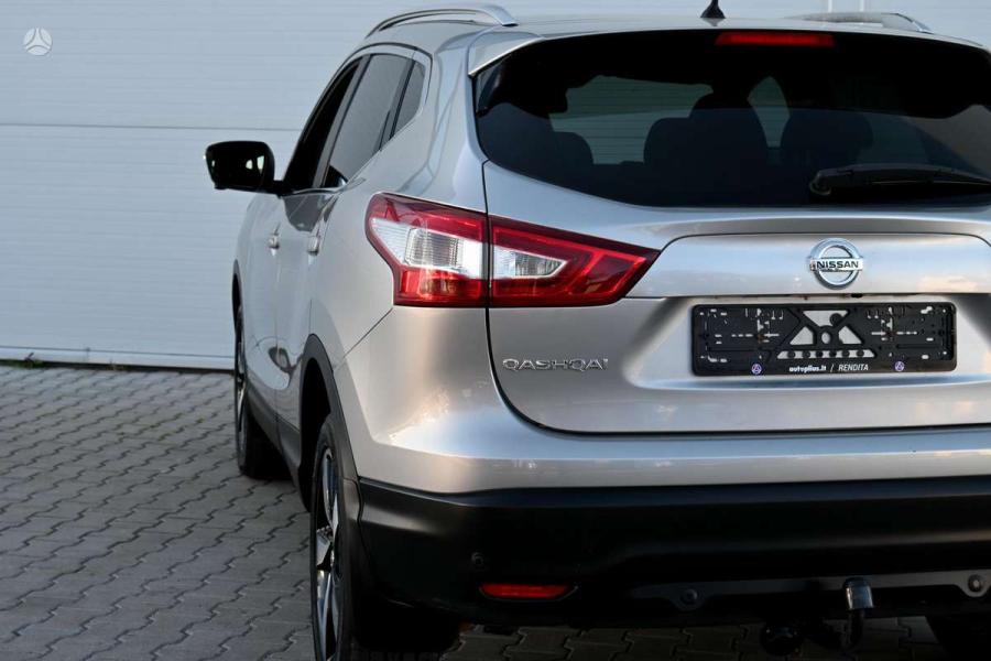 Pelēks Nissan Qashqai 2016 Kretinga, ar dzinēja tilpumu 1.20 L un nobraukumu 118 tūkst. km par 9499 €, foto 12 vietnē AUTOMOTO.COM.LV
