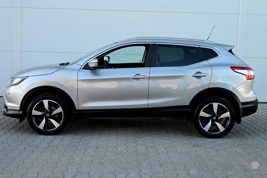 Pelēks Nissan Qashqai 2016 Kretinga, ar dzinēja tilpumu 1.20 L un nobraukumu 118 tūkst. km par 9499 €, foto 15 vietnē AUTOMOTO.COM.LV