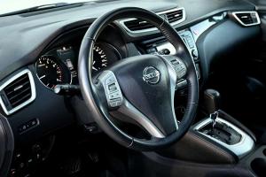 Pelēks Nissan Qashqai 2016 Kretinga, ar dzinēja tilpumu 1.20 L un nobraukumu 118 tūkst. km par 9499 €, foto 24 vietnē AUTOMOTO.COM.LV