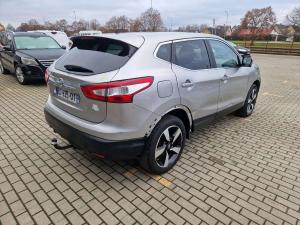 Pelēks Nissan Qashqai 2016 Tauragė, ar dzinēja tilpumu 1.20 L un nobraukumu 150 tūkst. km par 5400 €, foto 6 vietnē AUTOMOTO.COM.LV