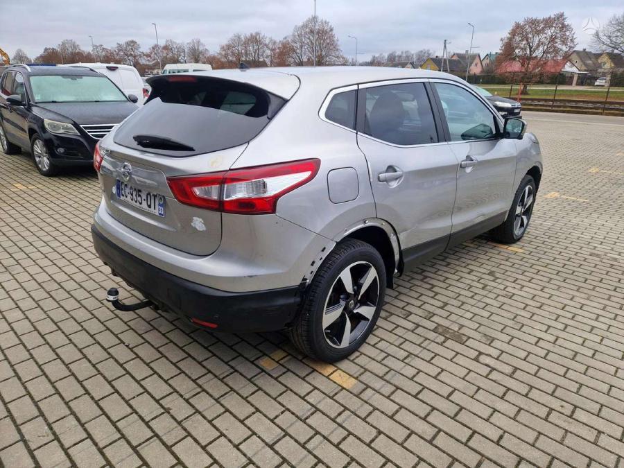 Pelēks Nissan Qashqai 2016 Tauragė, ar dzinēja tilpumu 1.20 L un nobraukumu 150 tūkst. km par 5400 €, foto 6 vietnē AUTOMOTO.COM.LV