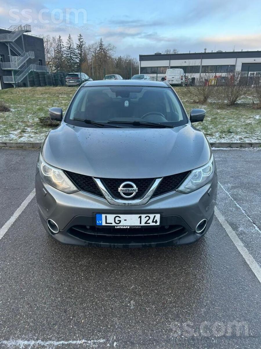 Pelēks Nissan Qashqai 2016 Jelgava, ar dzinēja tilpumu 1.60 L un nobraukumu 274 tūkst. km par 8000 €, foto 4 vietnē AUTOMOTO.COM.LV