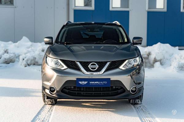 Pelēks Nissan Qashqai 2016 Klaipėda, ar dzinēja tilpumu 1.60 L un nobraukumu 184 tūkst. km par 8900 €, foto 2 vietnē AUTOMOTO.COM.LV