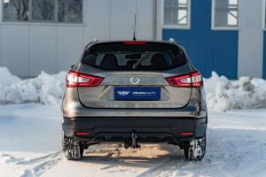 Grey Nissan Qashqai 2016 in Klaipeda, with an engine capacity of 1.60 L and mileage of 184 thousand km for 8900 €, photo 4 on AUTOMOTO.COM.LV
