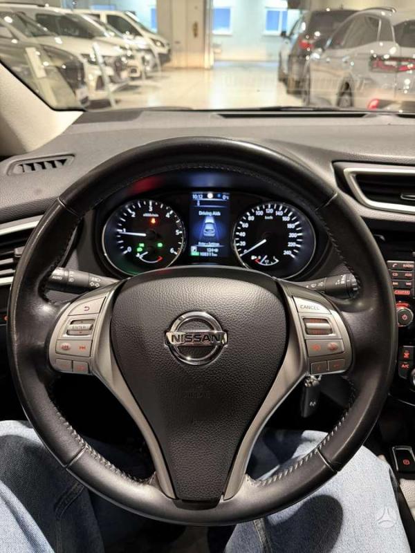 Pelēks Nissan Qashqai 2016 Šauļi, ar dzinēja tilpumu 1.60 L un nobraukumu 108 tūkst. km par 8900 €, foto 11 vietnē AUTOMOTO.COM.LV