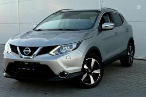 Grey Nissan Qashqai 2016 in Kretinga, with an engine capacity of 1.20 L and mileage of 118 thousand km for 9499 €, photo 3 on AUTOMOTO.COM.LV