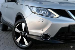 Grey Nissan Qashqai 2016 in Kretinga, with an engine capacity of 1.20 L and mileage of 118 thousand km for 9499 €, photo 8 on AUTOMOTO.COM.LV