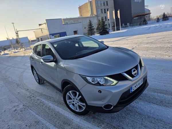 Grey Nissan Qashqai 2016 in Radviliskis, with an engine capacity of 1.20 L and mileage of 175 thousand km for 6000 €, photo 7 on AUTOMOTO.COM.LV