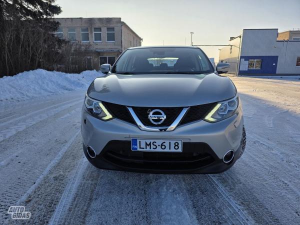 Pelēks Nissan Qashqai 2016 Radviliškis, ar dzinēja tilpumu 1.20 L un nobraukumu 190 tūkst. km par 6200 €, foto 4 vietnē AUTOMOTO.COM.LV
