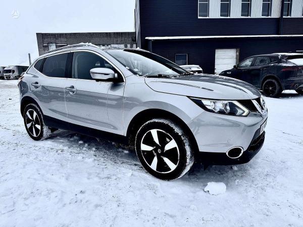 Pelēks Nissan Qashqai 2016 Tauragė, ar dzinēja tilpumu 1.20 L un nobraukumu 138 tūkst. km par 7800 €, foto 1 vietnē AUTOMOTO.COM.LV