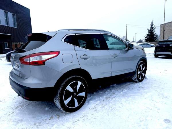 Pelēks Nissan Qashqai 2016 Tauragė, ar dzinēja tilpumu 1.20 L un nobraukumu 138 tūkst. km par 7800 €, foto 7 vietnē AUTOMOTO.COM.LV