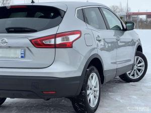 Pelēks Nissan Qashqai 2016 Tauragė, ar dzinēja tilpumu 1.60 L un nobraukumu 185 tūkst. km par 8700 €, foto 9 vietnē AUTOMOTO.COM.LV