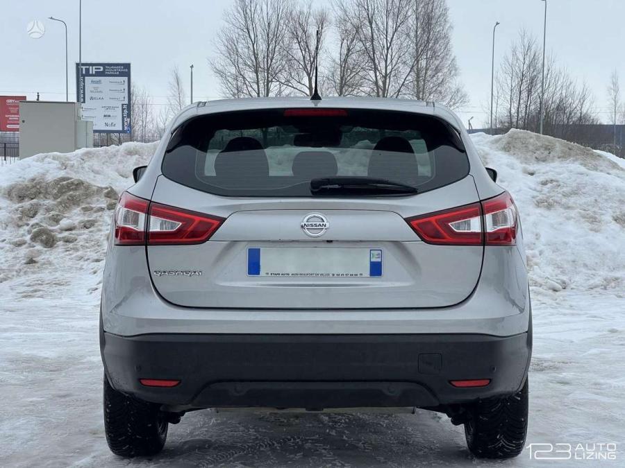 Pelēks Nissan Qashqai 2016 Tauragė, ar dzinēja tilpumu 1.60 L un nobraukumu 185 tūkst. km par 8700 €, foto 10 vietnē AUTOMOTO.COM.LV