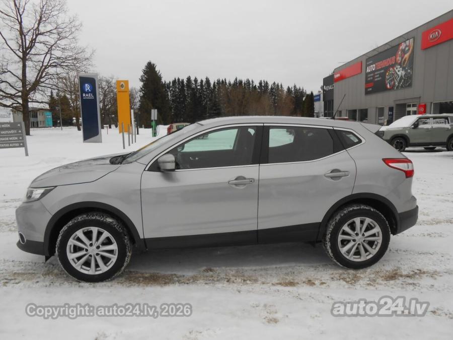 Grey Nissan Qashqai 2016 in Viljandi, with an engine capacity of 1.60 L and mileage of 187 thousand km for 10990 €, photo 17 on AUTOMOTO.COM.LV