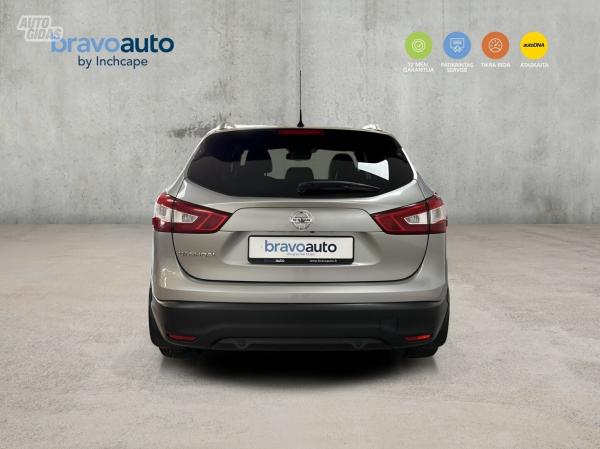 Pelēks Nissan Qashqai 2016 Viļņa, ar dzinēja tilpumu 1.20 L un nobraukumu 95 tūkst. km par 12000 €, foto 4 vietnē AUTOMOTO.COM.LV