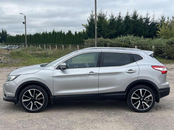 Grey Nissan Qashqai 2016 in Kedainiai, with an engine capacity of 1.20 L and mileage of 188 thousand km for 4999 €, photo 5 on AUTOMOTO.COM.LV