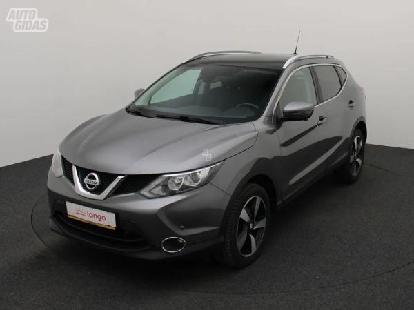 Grey Nissan Qashqai 2016 in Vilnius, with an engine capacity of 1.60 L and mileage of 159 thousand km for 10799 €, photo 1 on AUTOMOTO.COM.LV
