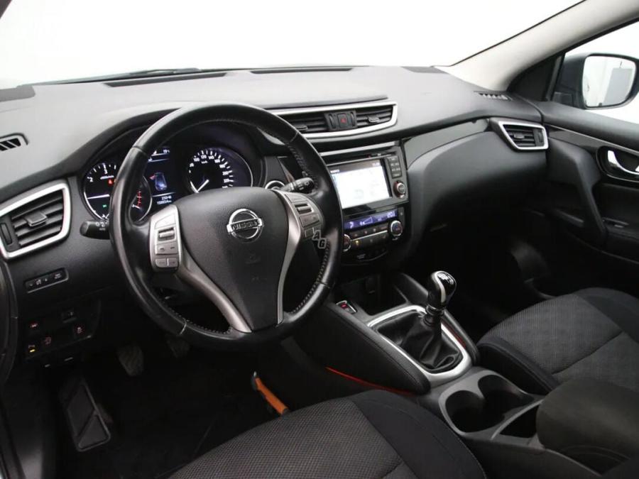 Pelēks Nissan Qashqai 2016 Viļņa, ar dzinēja tilpumu 1.60 L un nobraukumu 159 tūkst. km par 10799 €, foto 17 vietnē AUTOMOTO.COM.LV