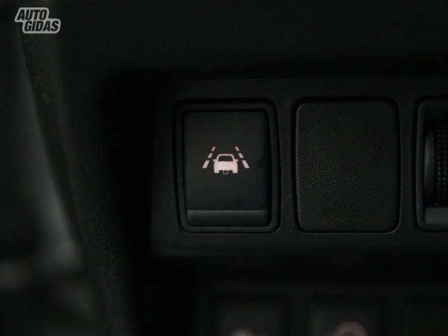 Pelēks Nissan Qashqai 2016 Viļņa, ar dzinēja tilpumu 1.60 L un nobraukumu 159 tūkst. km par 10799 €, foto 32 vietnē AUTOMOTO.COM.LV