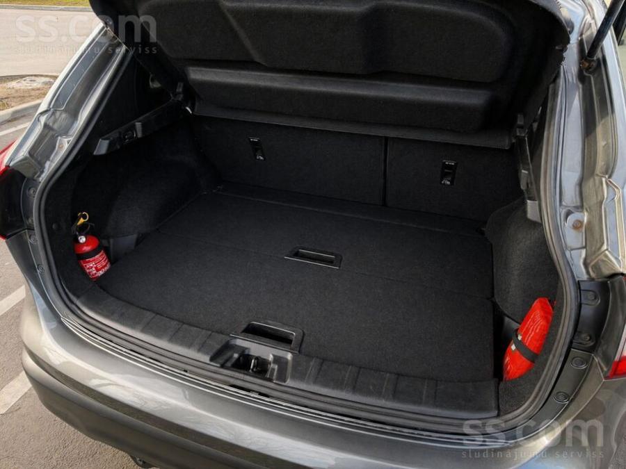 Pelēks Nissan Qashqai 2016 Rīga, ar dzinēja tilpumu 1.20 L un nobraukumu 160 tūkst. km par 7490 €, foto 11 vietnē AUTOMOTO.COM.LV