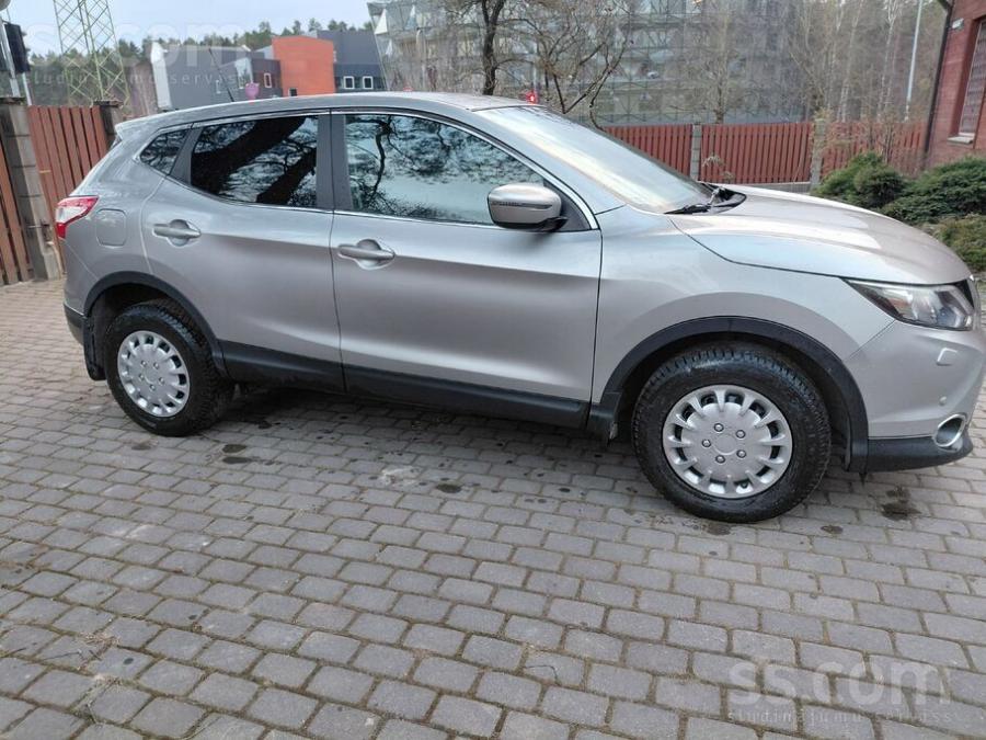 Pelēks Nissan Qashqai 2016 Rīga, ar dzinēja tilpumu 1.20 L un nobraukumu 121 tūkst. km par 7990 €, foto 3 vietnē AUTOMOTO.COM.LV