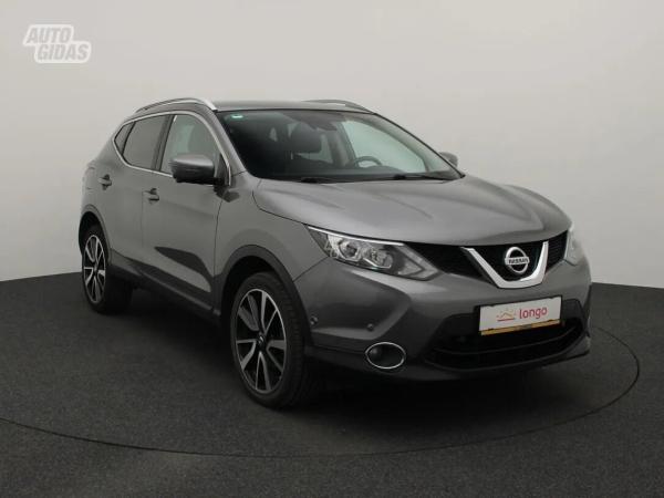 Grey Nissan Qashqai 2016 in Vilnius, with an engine capacity of 1.60 L and mileage of 165 thousand km for 11999 €, photo 10 on AUTOMOTO.COM.LV
