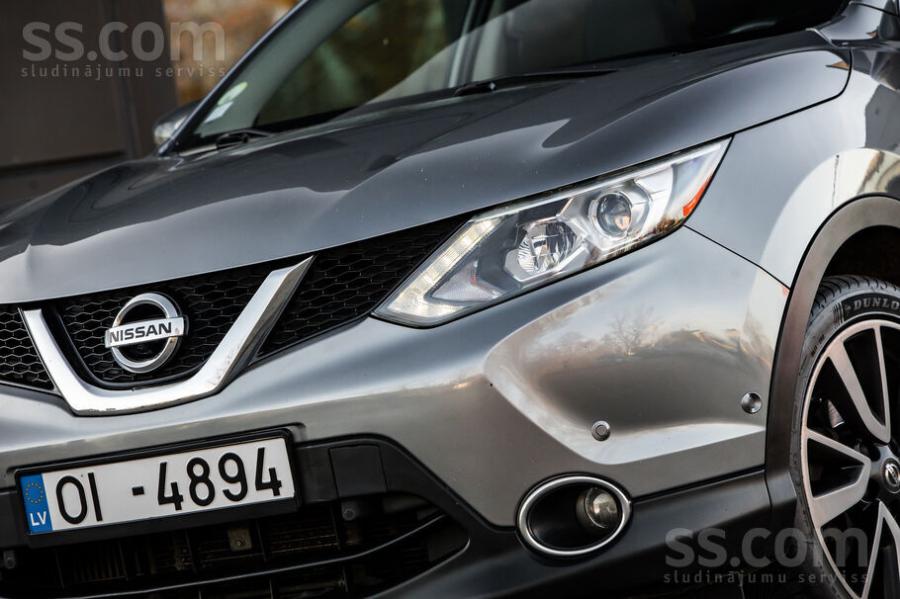 Pelēks Nissan Qashqai 2016 Jelgava, ar dzinēja tilpumu 1.60 L un nobraukumu 237 tūkst. km par 12000 €, foto 13 vietnē AUTOMOTO.COM.LV