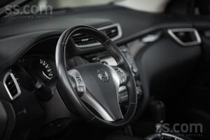Pelēks Nissan Qashqai 2016 Jelgava, ar dzinēja tilpumu 1.60 L un nobraukumu 237 tūkst. km par 12000 €, foto 15 vietnē AUTOMOTO.COM.LV