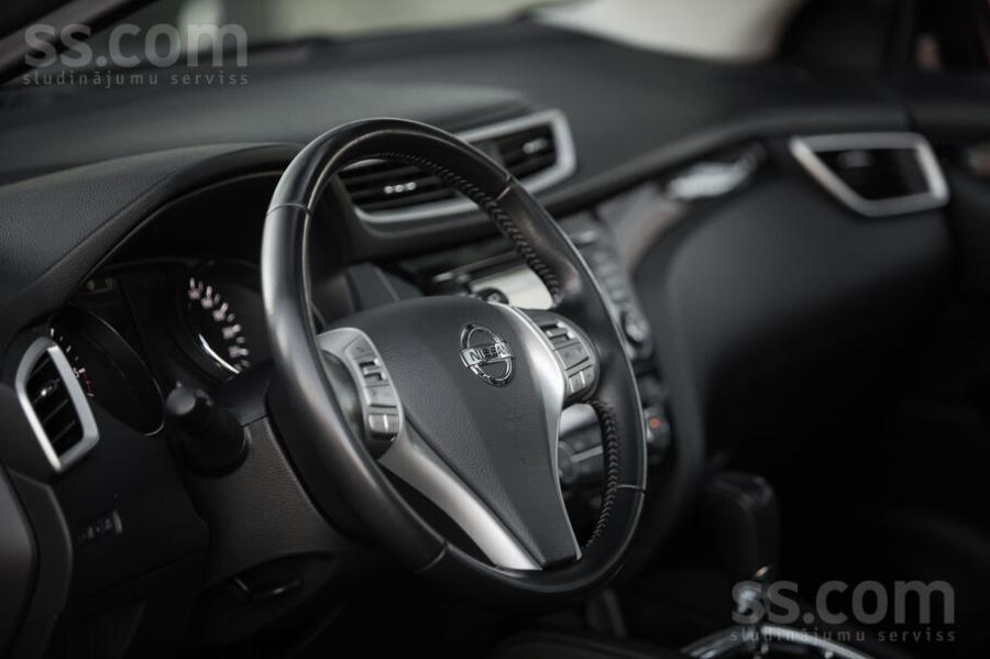 Pelēks Nissan Qashqai 2016 Jelgava, ar dzinēja tilpumu 1.60 L un nobraukumu 237 tūkst. km par 12000 €, foto 15 vietnē AUTOMOTO.COM.LV