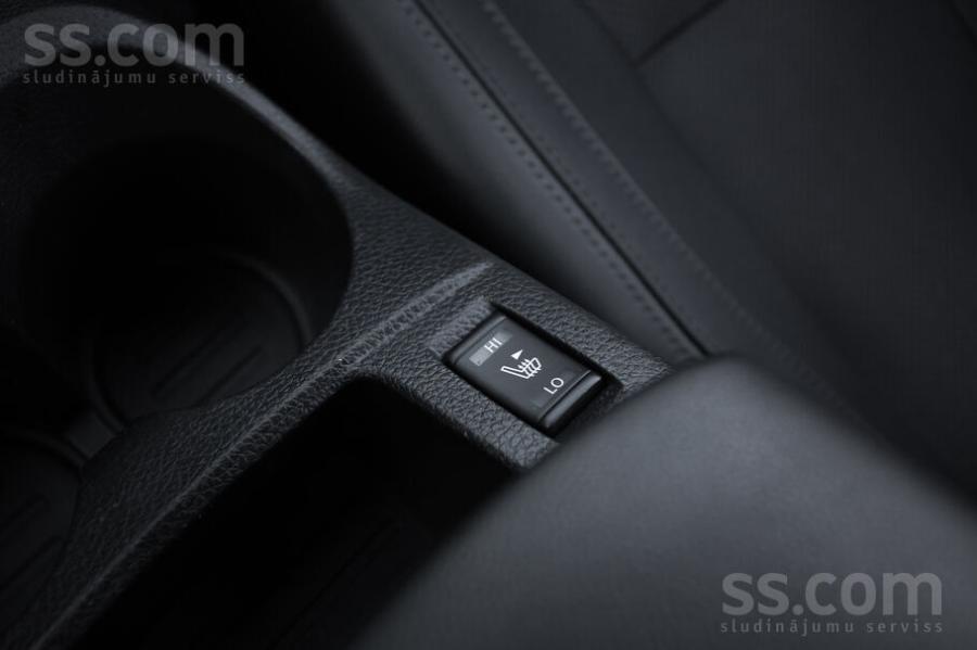 Pelēks Nissan Qashqai 2016 Jelgava, ar dzinēja tilpumu 1.60 L un nobraukumu 237 tūkst. km par 12000 €, foto 27 vietnē AUTOMOTO.COM.LV