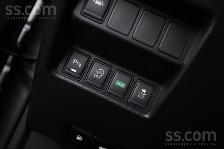Pelēks Nissan Qashqai 2016 Jelgava, ar dzinēja tilpumu 1.60 L un nobraukumu 237 tūkst. km par 12000 €, foto 30 vietnē AUTOMOTO.COM.LV