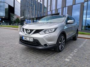 Pelēks Nissan Qashqai 2016 Kauņa, ar dzinēja tilpumu 1.60 L un nobraukumu 117 tūkst. km par 10500 €, foto  vietnē AUTOMOTO.COM.LV
