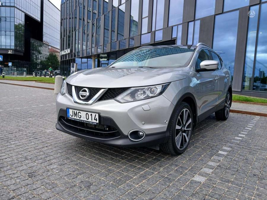 Pelēks Nissan Qashqai 2016 Kauņa, ar dzinēja tilpumu 1.60 L un nobraukumu 117 tūkst. km par 10500 €, foto 1 vietnē AUTOMOTO.COM.LV