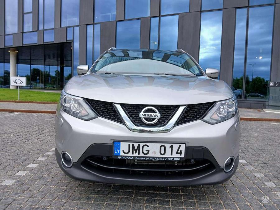 Pelēks Nissan Qashqai 2016 Kauņa, ar dzinēja tilpumu 1.60 L un nobraukumu 117 tūkst. km par 10500 €, foto 4 vietnē AUTOMOTO.COM.LV