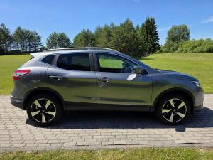 Grey Nissan Qashqai 2016 in Telschi, with an engine capacity of 1.20 L and mileage of 231 thousand km for 8700 €, photo 13 on AUTOMOTO.COM.LV