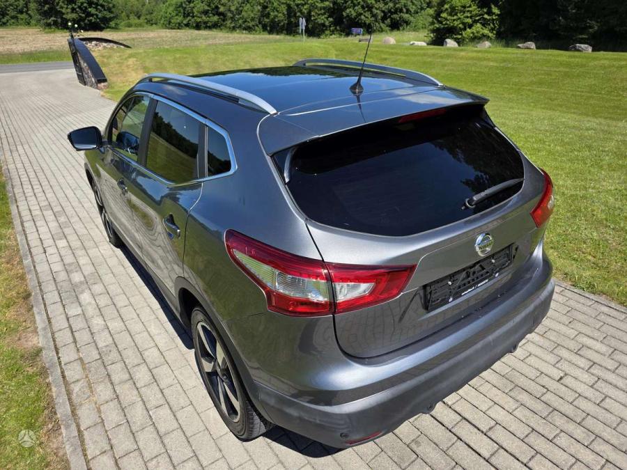 Grey Nissan Qashqai 2016 in Telschi, with an engine capacity of 1.20 L and mileage of 231 thousand km for 8700 €, photo 17 on AUTOMOTO.COM.LV