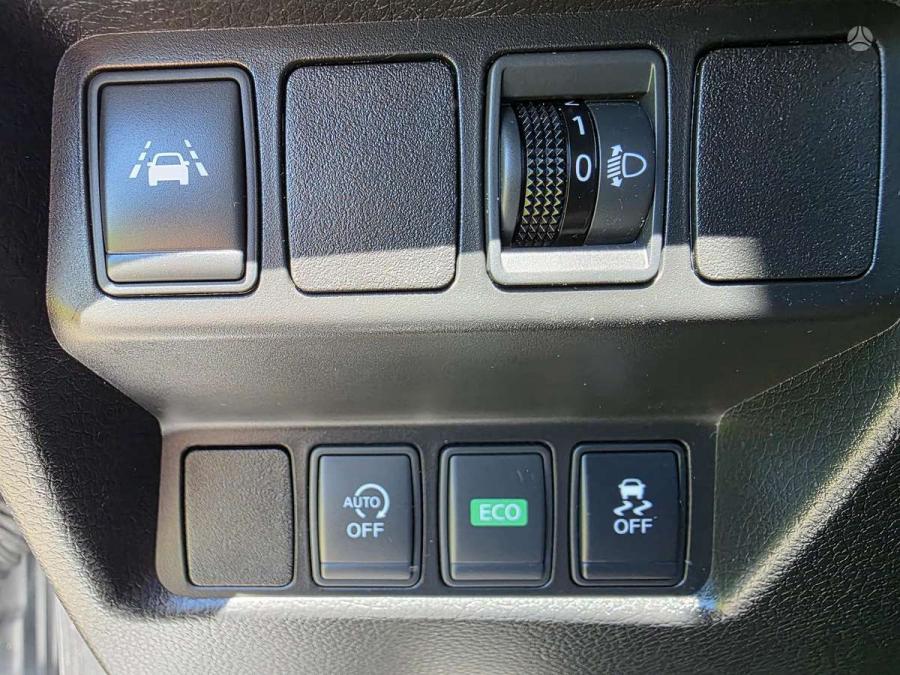 Grey Nissan Qashqai 2016 in Telschi, with an engine capacity of 1.20 L and mileage of 231 thousand km for 8700 €, photo 36 on AUTOMOTO.COM.LV