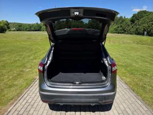 Grey Nissan Qashqai 2016 in Telschi, with an engine capacity of 1.20 L and mileage of 231 thousand km for 8700 €, photo 43 on AUTOMOTO.COM.LV