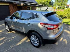 Grey Nissan Qashqai 2016 in Radviliskis, with an engine capacity of 1.20 L and mileage of 84 thousand km for 11200 €, photo 11 on AUTOMOTO.COM.LV