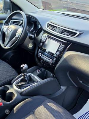 Grey Nissan Qashqai 2016 in Radviliskis, with an engine capacity of 1.20 L and mileage of 84 thousand km for 11200 €, photo 18 on AUTOMOTO.COM.LV