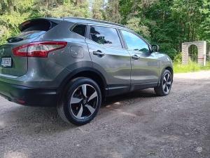 Pelēks Nissan Qashqai 2016 Utena, ar dzinēja tilpumu 1.60 L un nobraukumu 232 tūkst. km par 7500 €, foto 4 vietnē AUTOMOTO.COM.LV