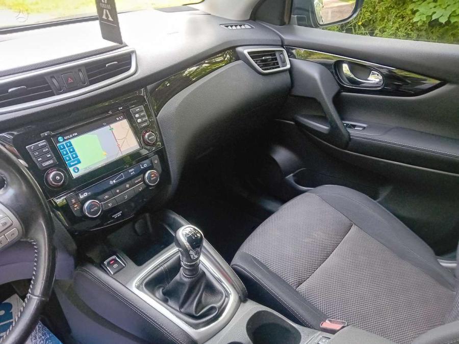 Pelēks Nissan Qashqai 2016 Utena, ar dzinēja tilpumu 1.60 L un nobraukumu 232 tūkst. km par 7500 €, foto 18 vietnē AUTOMOTO.COM.LV
