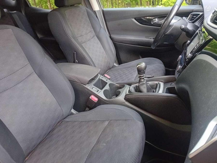 Pelēks Nissan Qashqai 2016 Utena, ar dzinēja tilpumu 1.60 L un nobraukumu 232 tūkst. km par 7500 €, foto 25 vietnē AUTOMOTO.COM.LV