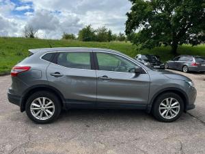 Pelēks Nissan Qashqai 2016 Kauņa, ar dzinēja tilpumu 1.20 L un nobraukumu 167 tūkst. km par 8990 €, foto 6 vietnē AUTOMOTO.COM.LV