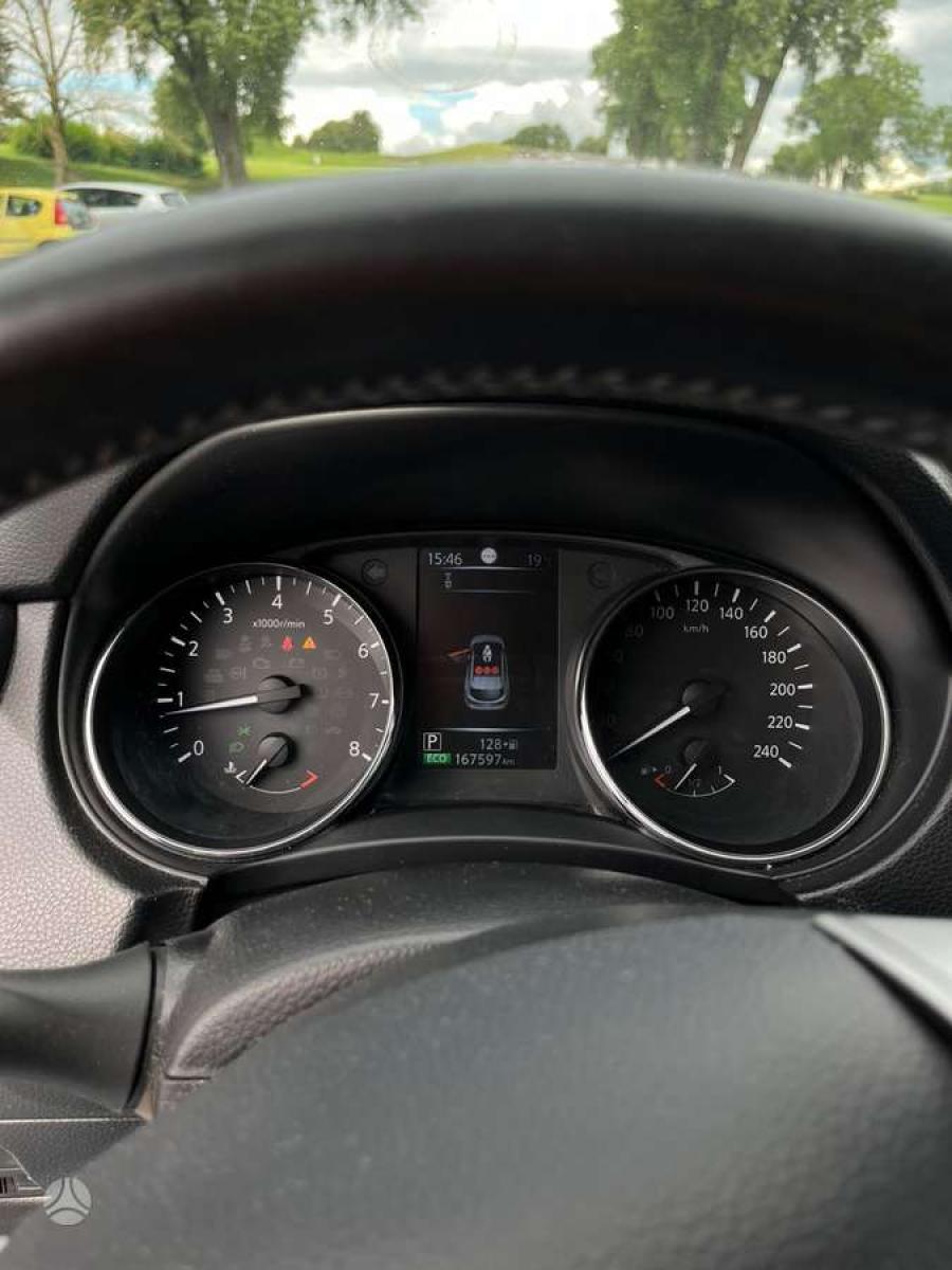 Pelēks Nissan Qashqai 2016 Kauņa, ar dzinēja tilpumu 1.20 L un nobraukumu 167 tūkst. km par 8990 €, foto 13 vietnē AUTOMOTO.COM.LV