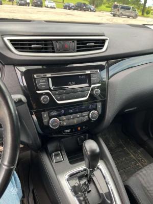 Pelēks Nissan Qashqai 2016 Kauņa, ar dzinēja tilpumu 1.20 L un nobraukumu 167 tūkst. km par 8990 €, foto 14 vietnē AUTOMOTO.COM.LV