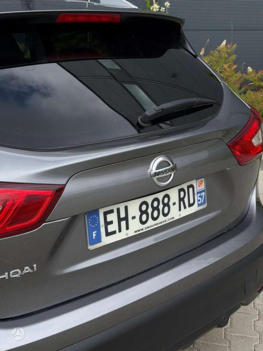 Pelēks Nissan Qashqai 2016 Viļņa, ar dzinēja tilpumu 1.20 L un nobraukumu 56 tūkst. km par 8900 €, foto 15 vietnē AUTOMOTO.COM.LV