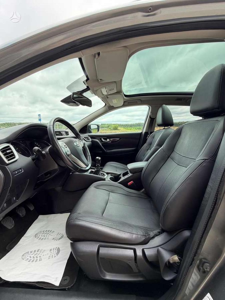 Pelēks Nissan Qashqai 2016 Viļņa, ar dzinēja tilpumu 1.20 L un nobraukumu 56 tūkst. km par 8900 €, foto 20 vietnē AUTOMOTO.COM.LV