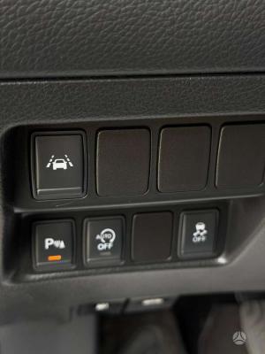 Pelēks Nissan Qashqai 2016 Viļņa, ar dzinēja tilpumu 1.20 L un nobraukumu 56 tūkst. km par 8900 €, foto 34 vietnē AUTOMOTO.COM.LV