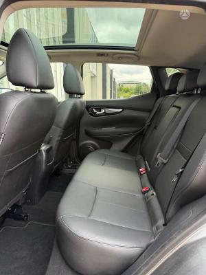 Pelēks Nissan Qashqai 2016 Viļņa, ar dzinēja tilpumu 1.20 L un nobraukumu 56 tūkst. km par 8900 €, foto 36 vietnē AUTOMOTO.COM.LV